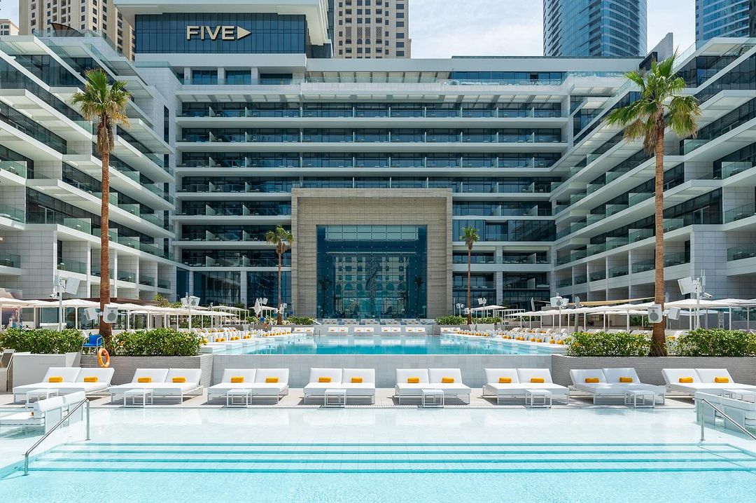 Check this out: Here's your ultimate guide to all of the bars and restaurants at FIVE Luxe JBR!